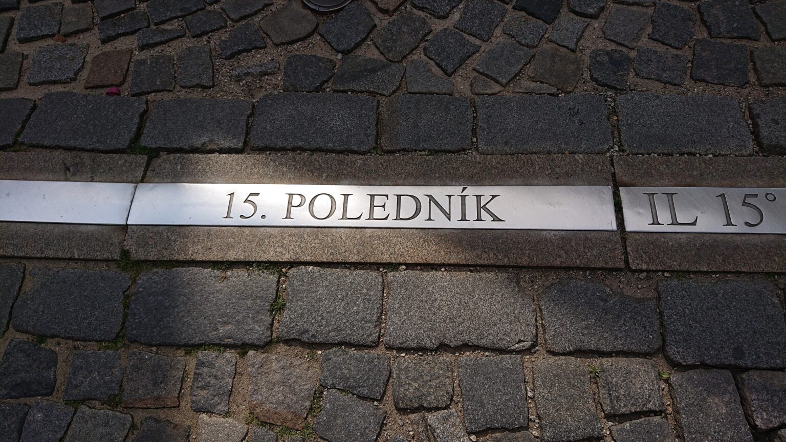 15. poledník v Jindřichově Hradci - Cestovatelské tapas